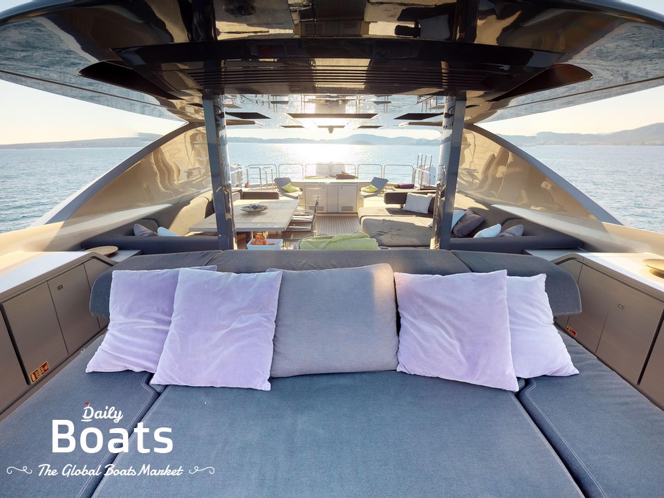 2012 Peri Yachts 37M for sale. View price, photos and Buy 2012 Peri ...