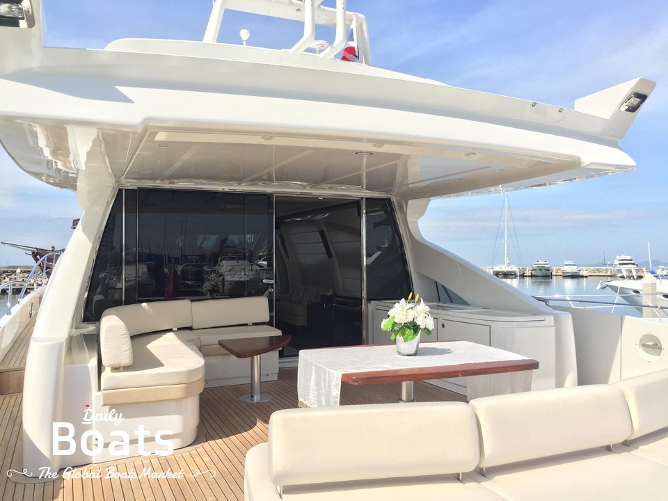 2014 Azimut 86S for sale. View price, photos and Buy 2014 Azimut 86S ...