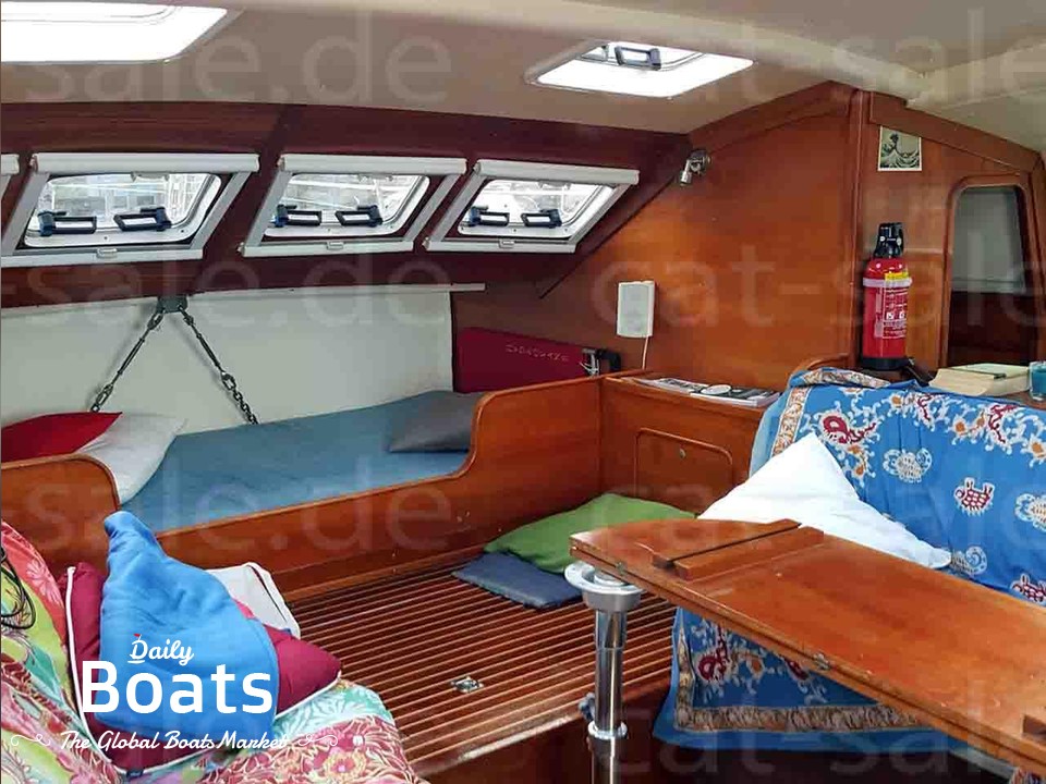 1993 Prout Escale 39 for sale. View price, photos and Buy 1993 Prout ...