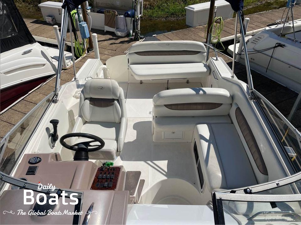 2004 Regal 2765 Commodore for sale. View price, photos and Buy 2004 ...