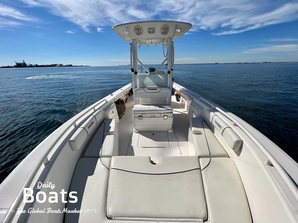 2007 Everglades 243 Cc for sale. View price, photos and Buy 2007 ...