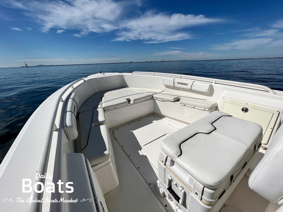 2007 Everglades 243 Cc for sale. View price, photos and Buy 2007 ...