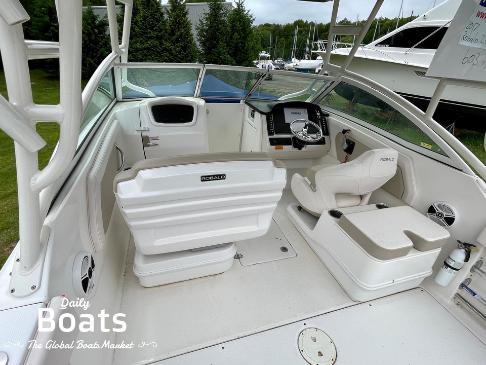 2017 Robalo R247 Dual Console for sale. View price, photos and Buy 2017 ...