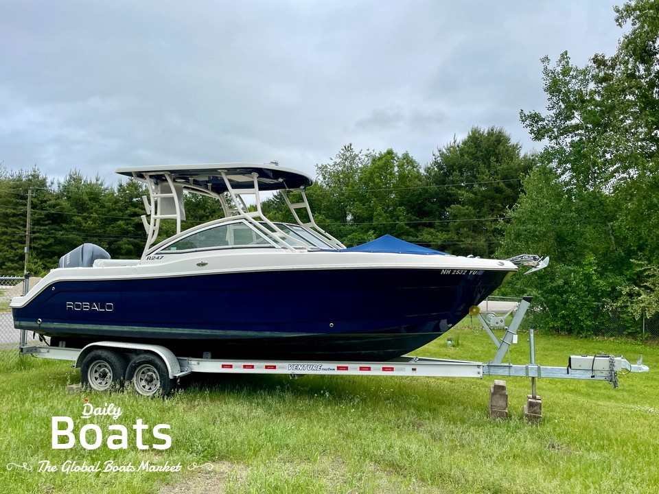 2017 Robalo R247 Dual Console for sale. View price, photos and Buy 2017 ...