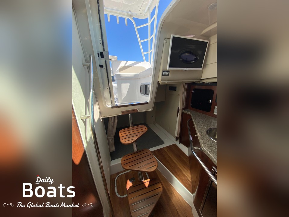 2018 Robalo R305 Walkaround for sale. View price, photos and Buy 2018 ...