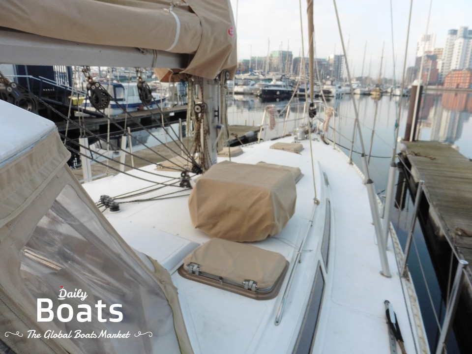 1986 Gulfstar 50 for sale. View price, photos and Buy 1986 Gulfstar 50 ...