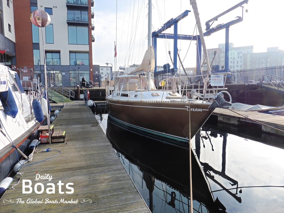 1986 Gulfstar 50 for sale. View price, photos and Buy 1986 Gulfstar 50 ...