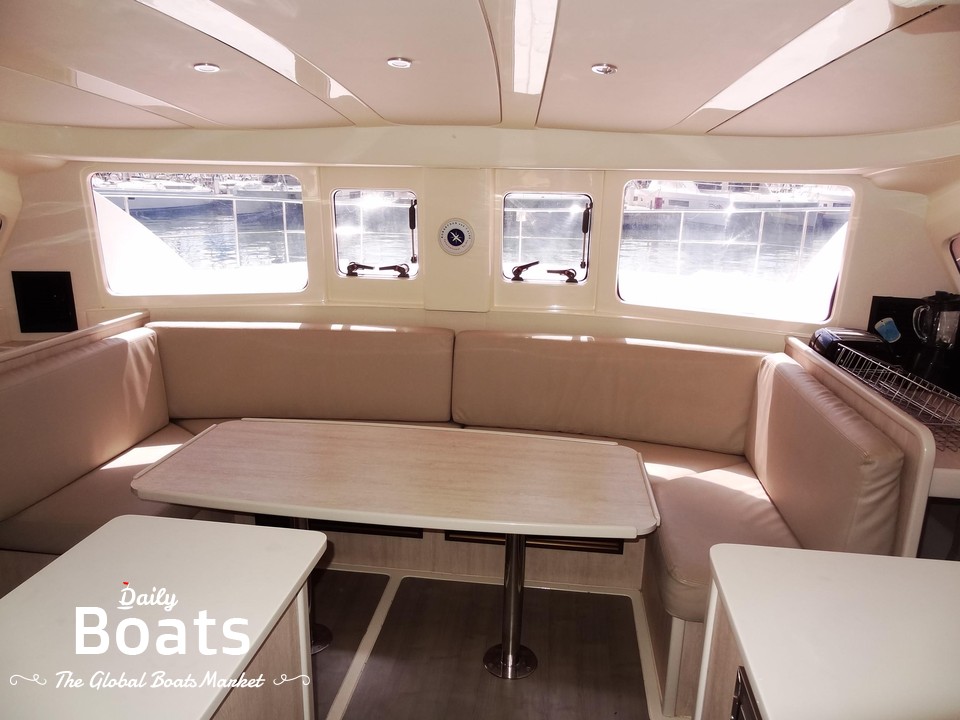 2015 Leopard 39 Powercat for sale. View price, photos and Buy 2015 ...