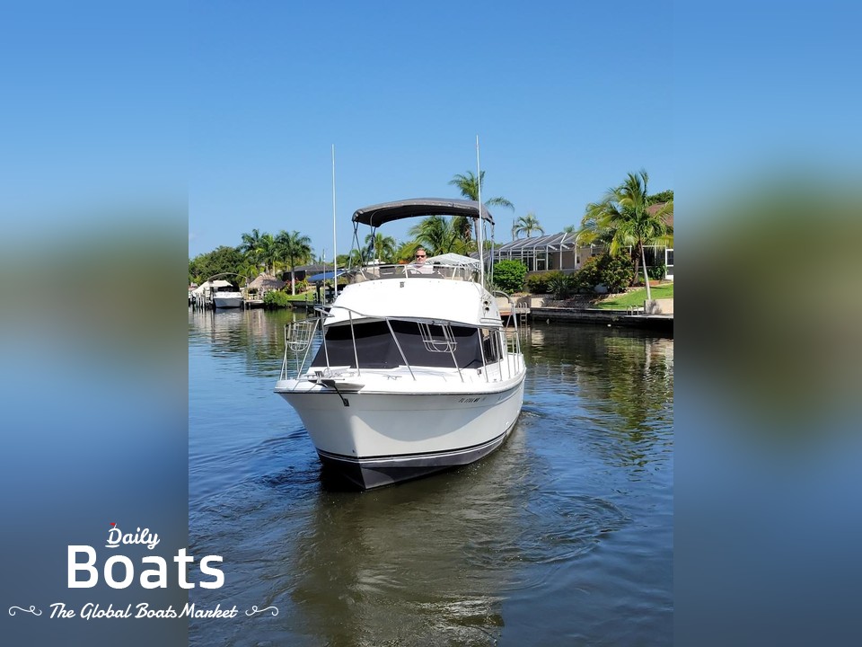 1987 Carver 28 Mariner / Voyager for sale. View price, photos and Buy ...