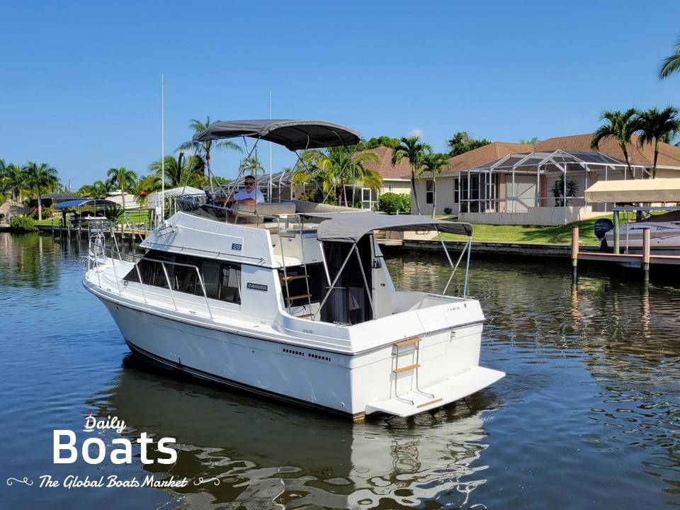 1987 Carver 28 Mariner / Voyager for sale. View price, photos and Buy ...