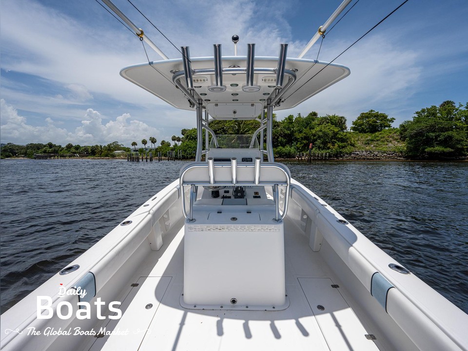 2013 Ocean Runner 2900 C/C Open Fisherman for sale. View price, photos ...