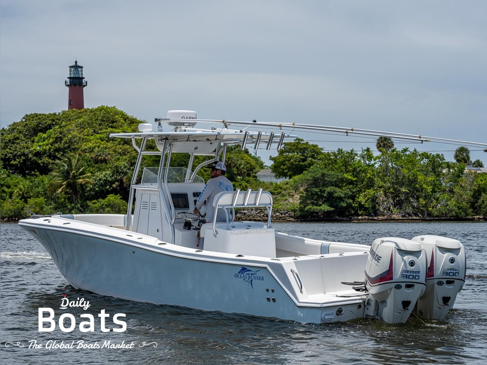 2013 Ocean Runner 2900 C/C Open Fisherman for sale. View price, photos ...