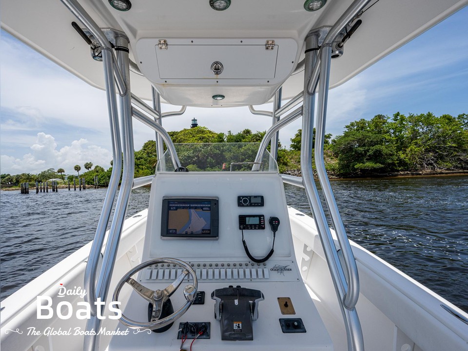 2013 Ocean Runner 2900 C/C Open Fisherman for sale. View price, photos ...