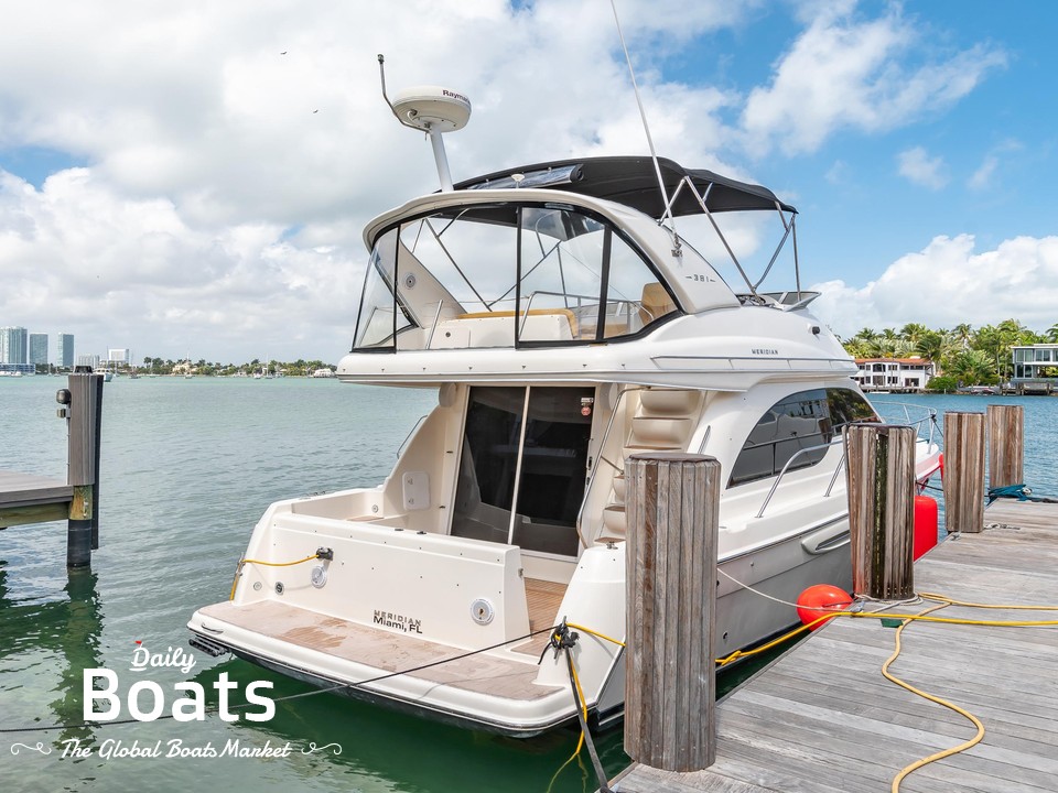 2003 Meridian 381 Sedan Bridge for sale. View price, photos and Buy ...