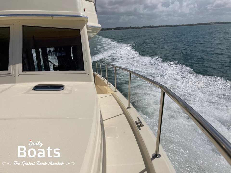 2007 Mainship 43 Flybridge Sedan Fast Trawler for sale. View price ...