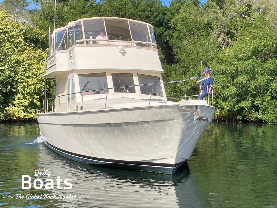 2007 Mainship 43 Flybridge Sedan Fast Trawler for sale. View price ...