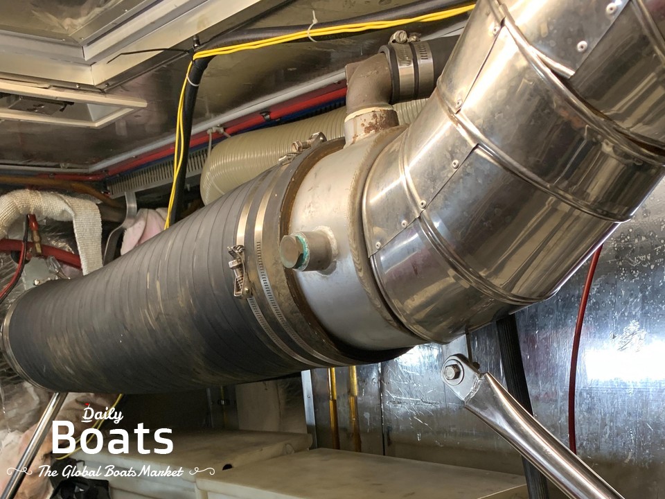 1987 Hi-Star 48 for sale. View price, photos and Buy 1987 Hi-Star 48 ...