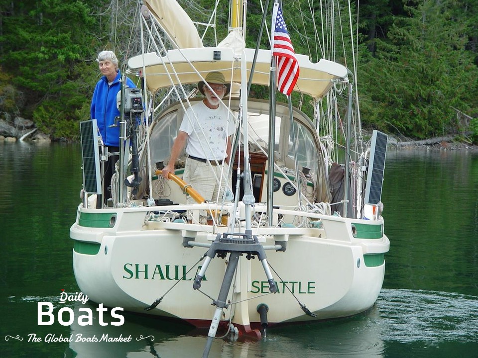 1981 Sam L. Morse Bristol Channel Cutter 28 for sale. View price ...