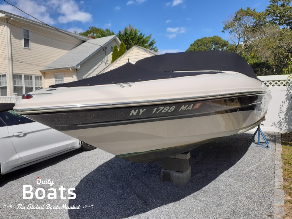 2004 Sea Ray 200 Sport for sale. View price, photos and Buy 2004 Sea ...