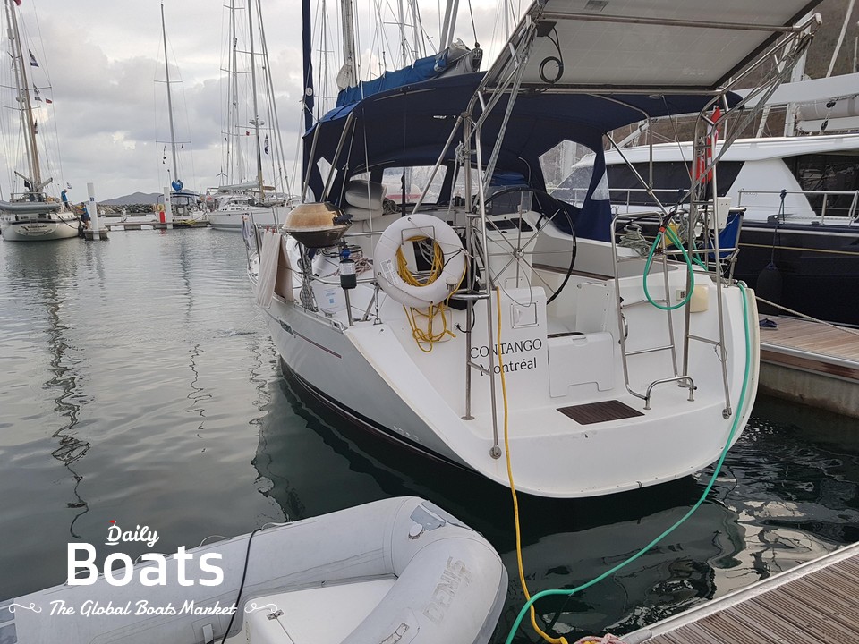 2006 Beneteau 393 for sale. View price, photos and Buy 2006 Beneteau ...