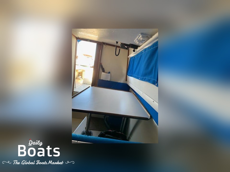 1987 Skipjack Flybridge 25 for sale. View price, photos and Buy 1987 ...