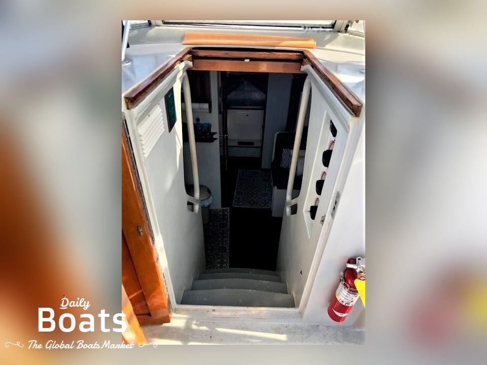 1980 Dyer 40 Express Cruiser for sale. View price, photos and Buy 1980 ...