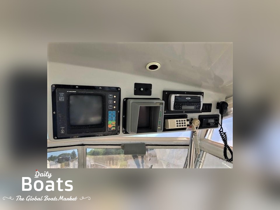 1980 Dyer 40 Express Cruiser for sale. View price, photos and Buy 1980 ...