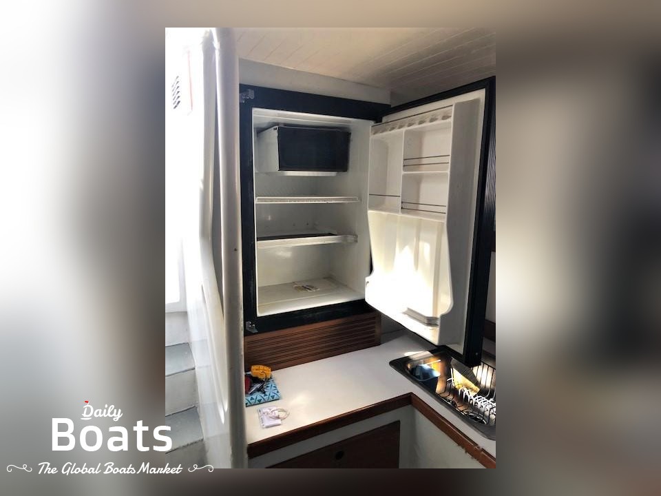 1980 Dyer 40 Express Cruiser for sale. View price, photos and Buy 1980 ...