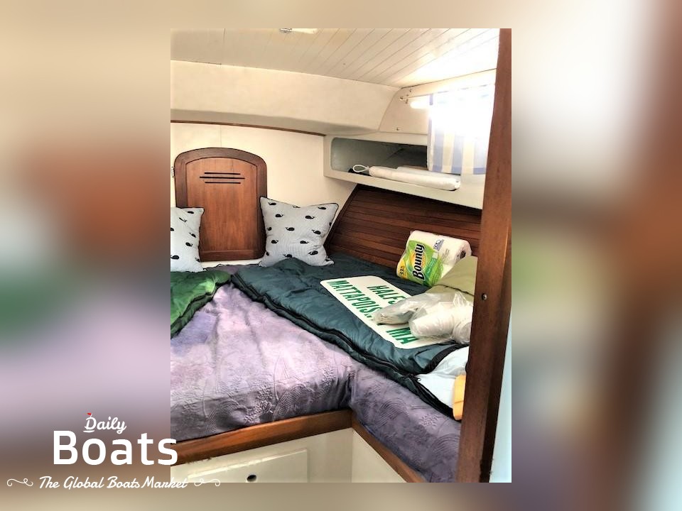 1980 Dyer 40 Express Cruiser for sale. View price, photos and Buy 1980 ...