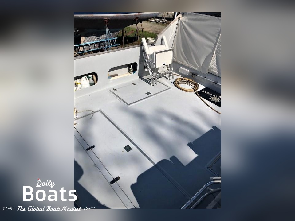 1980 Dyer 40 Express Cruiser for sale. View price, photos and Buy 1980 ...