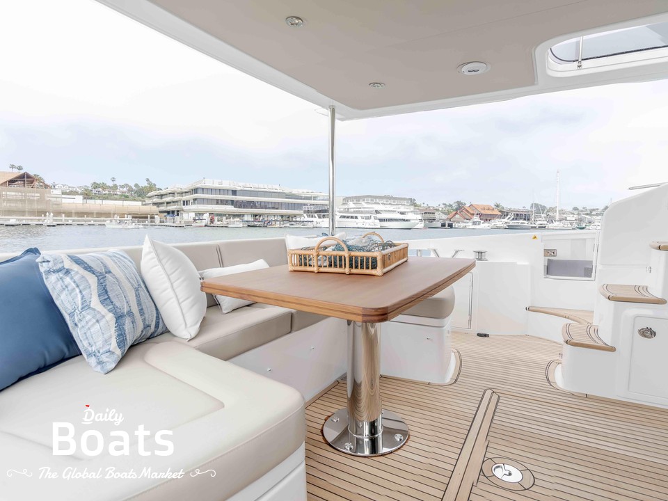 2019 Azimut 55 Flybridge for sale. View price, photos and Buy 2019 ...