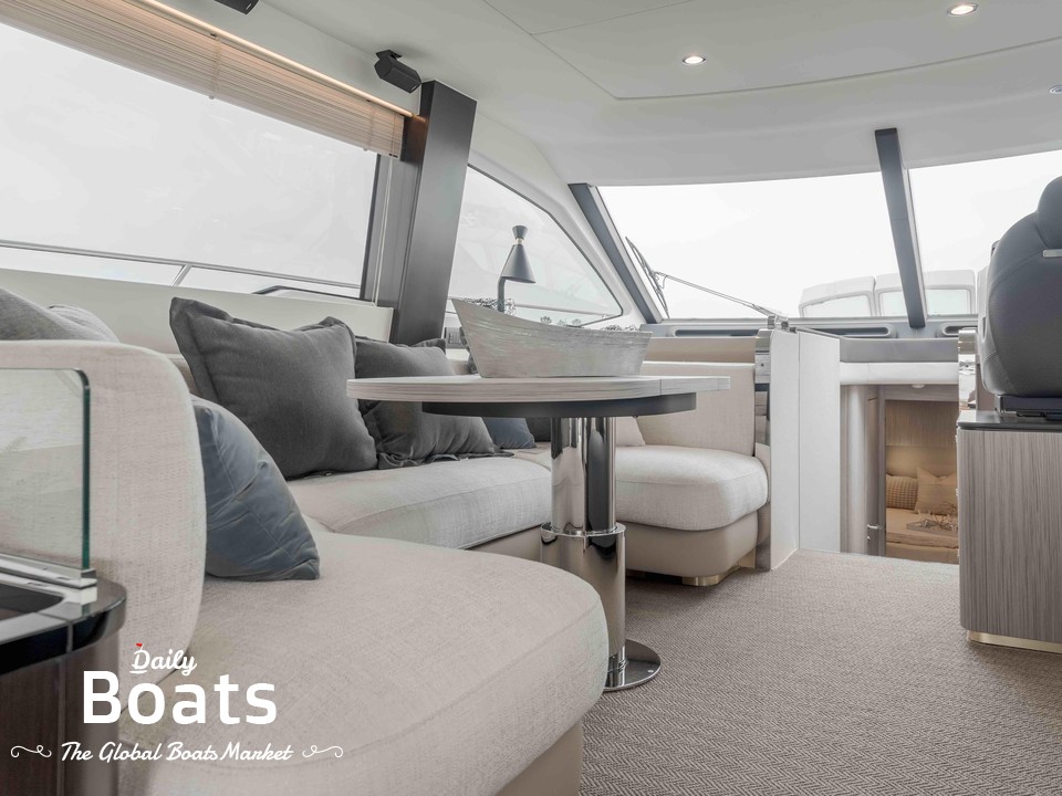 2019 Azimut 55 Flybridge for sale. View price, photos and Buy 2019 ...