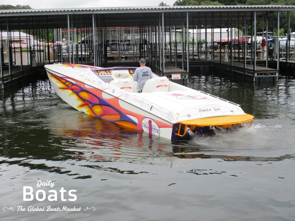 2002 Cigarette 38 Top Gun for sale. View price, photos and Buy 2002 ...