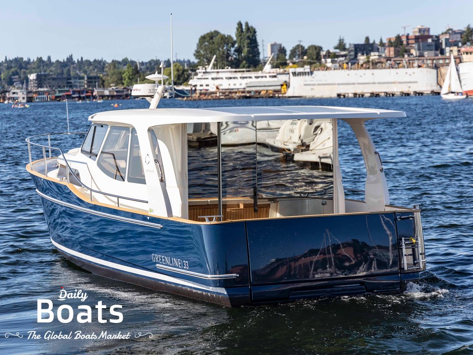 2020 Greenline 33 for sale. View price, photos and Buy 2020 Greenline ...