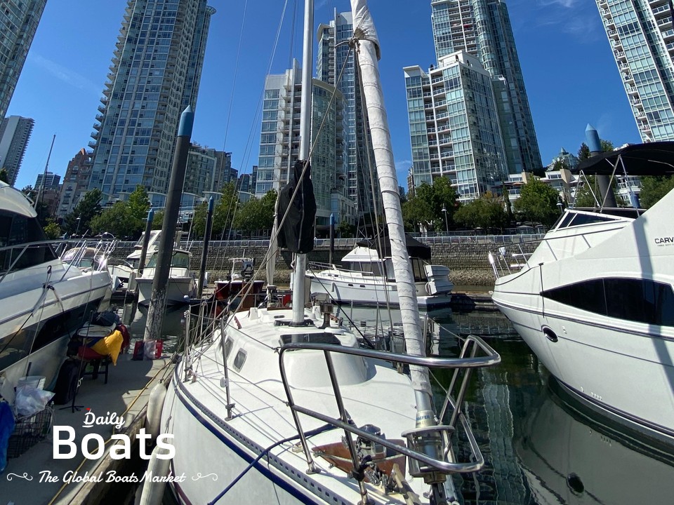 1978 Hughes 35 for sale. View price, photos and Buy 1978 Hughes 35 #295582