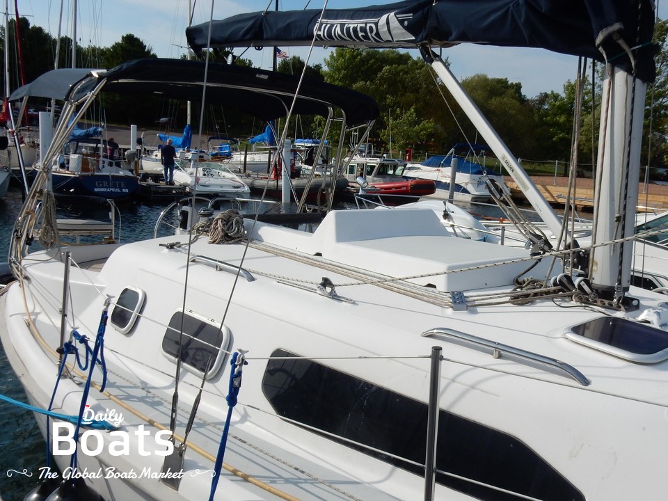 2000 Hunter 290 for sale. View price, photos and Buy 2000 Hunter 290 ...