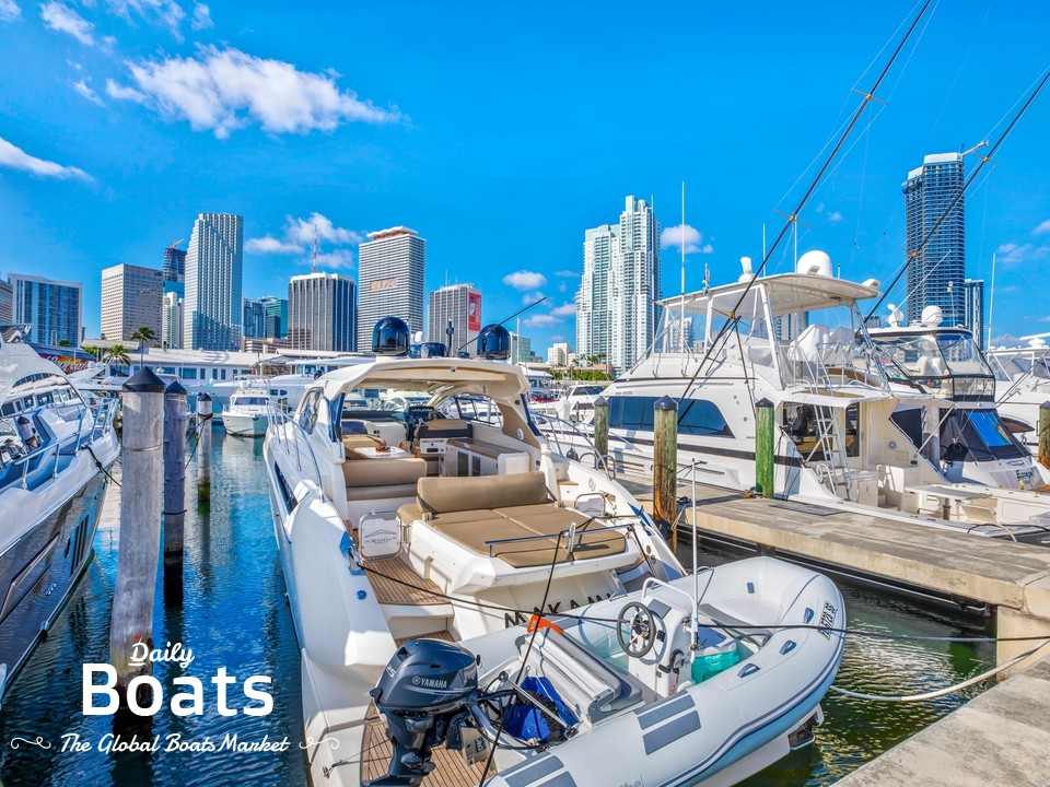 2015 Azimut Atlantis 50 for sale. View price, photos and Buy 2015 ...