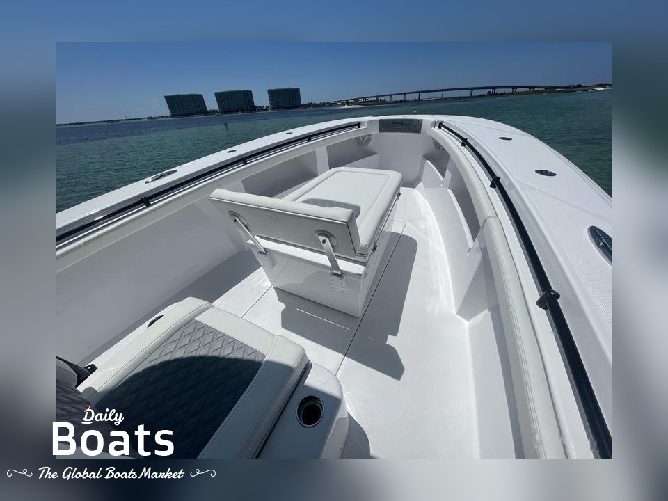 2022 Front Runner 33 Cc for sale. View price, photos and Buy 2022 Front ...