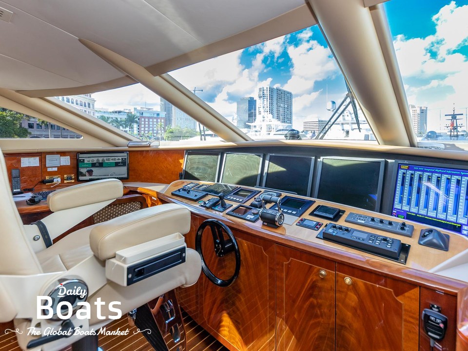 2007 Lazzara Yachts 116 for sale. View price, photos and Buy 2007 ...