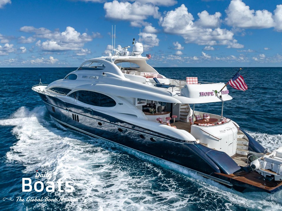 2007 Lazzara Yachts 116 for sale. View price, photos and Buy 2007 ...