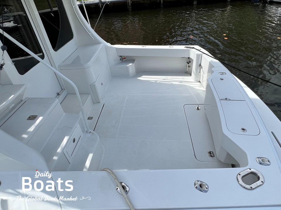 2002 Luhrs 44 Convertible for sale. View price, photos and Buy 2002 ...