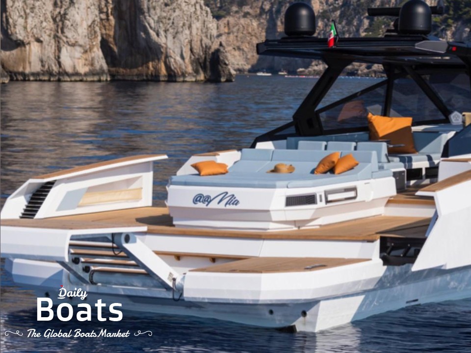 2020 Evo Yachts R6 for sale. View price, photos and Buy 2020 Evo Yachts ...