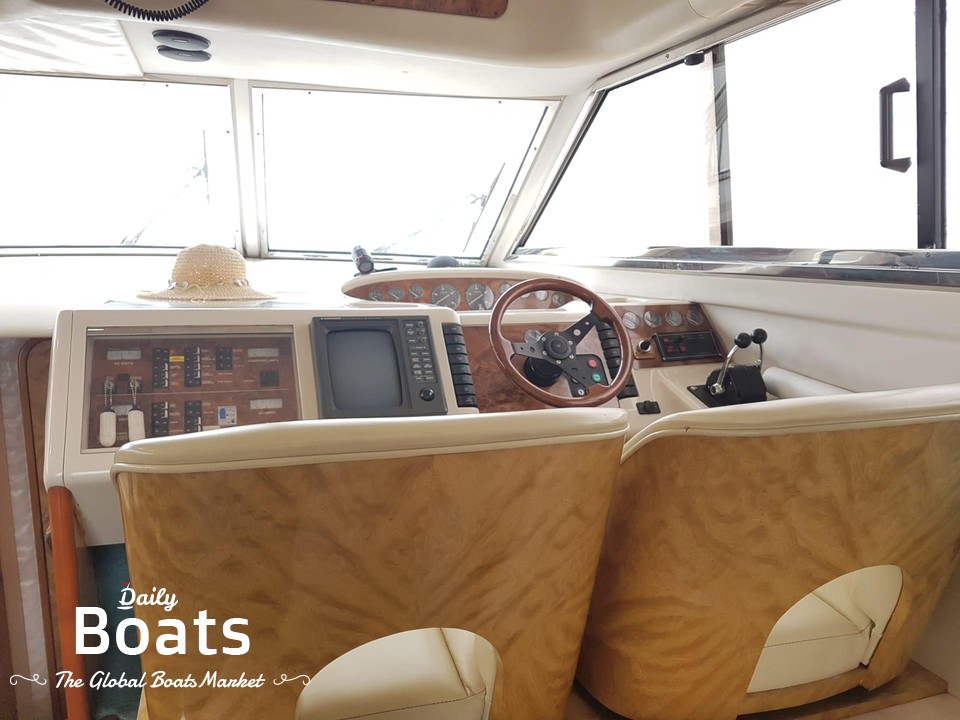 1995 Princess 440 for sale. View price, photos and Buy 1995 Princess ...