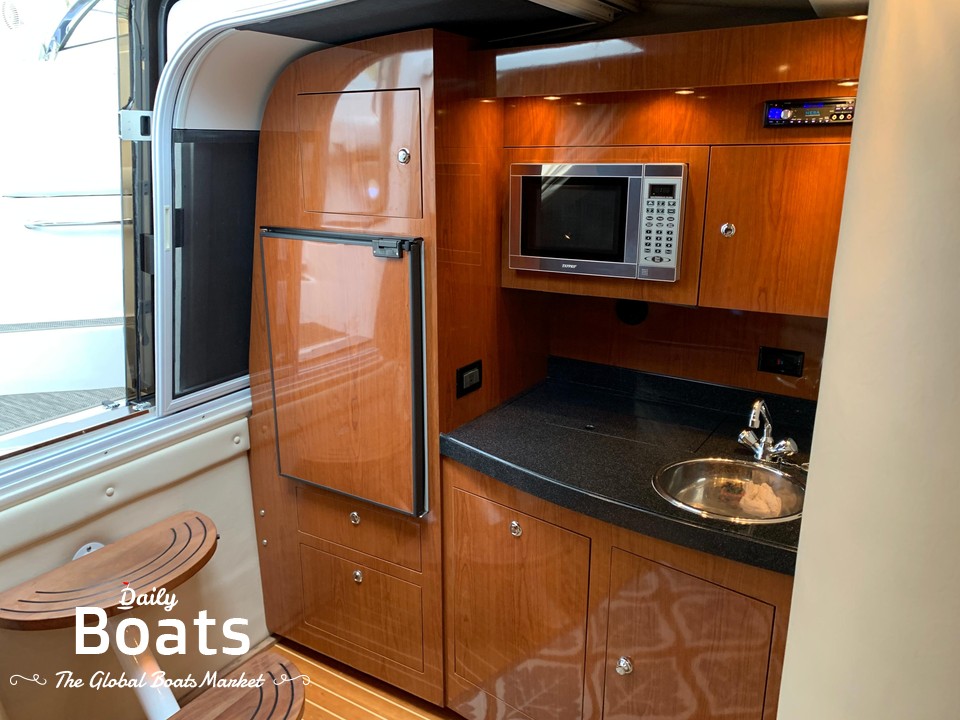 2007 Regal 3760 Hard Top for sale. View price, photos and Buy 2007 ...