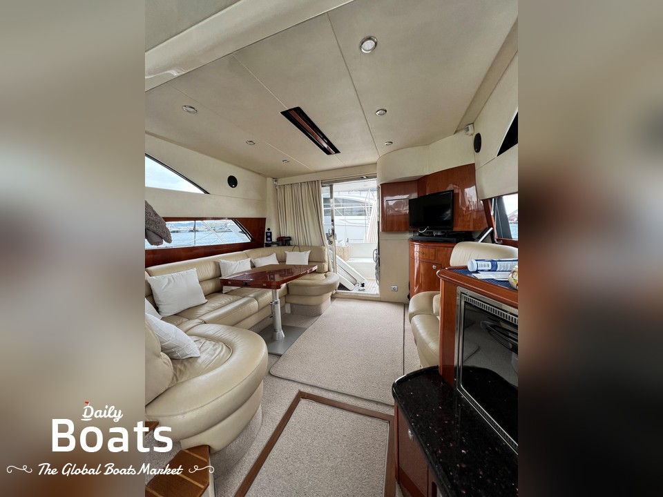 2004 Fairline Phantom 40 for sale. View price, photos and Buy 2004 ...