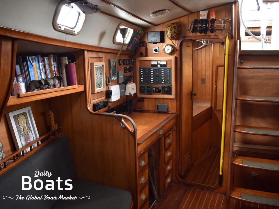 1990 Lavranos Crossbow 40 Sailing Sloop for sale. View price, photos ...