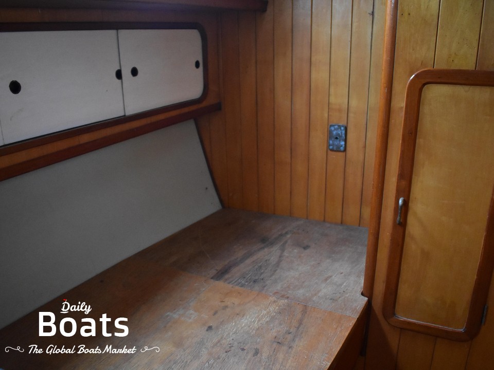 1990 Lavranos Crossbow 40 Sailing Sloop for sale. View price, photos ...