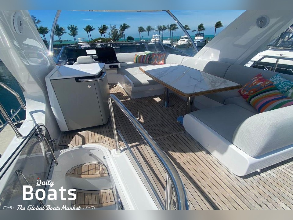 2019 Azimut 55 Flybridge for sale. View price, photos and Buy 2019 ...