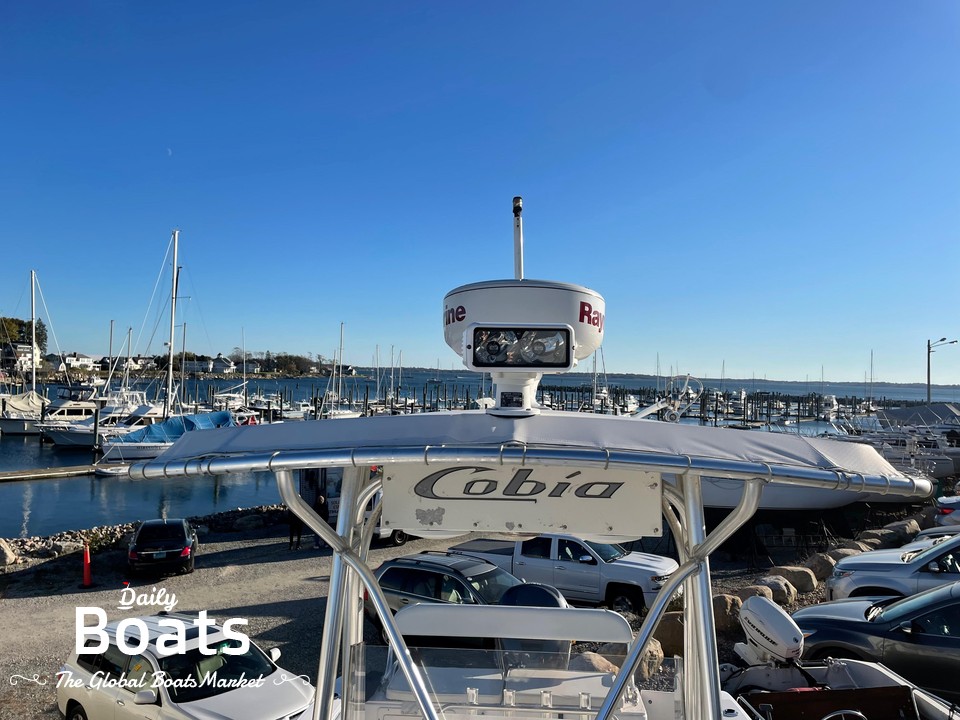 2004 Cobia 254 Center Console for sale. View price, photos and Buy 2004 ...