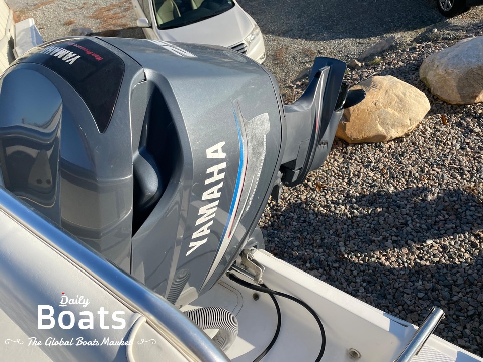 2004 Cobia 254 Center Console for sale. View price, photos and Buy 2004 ...